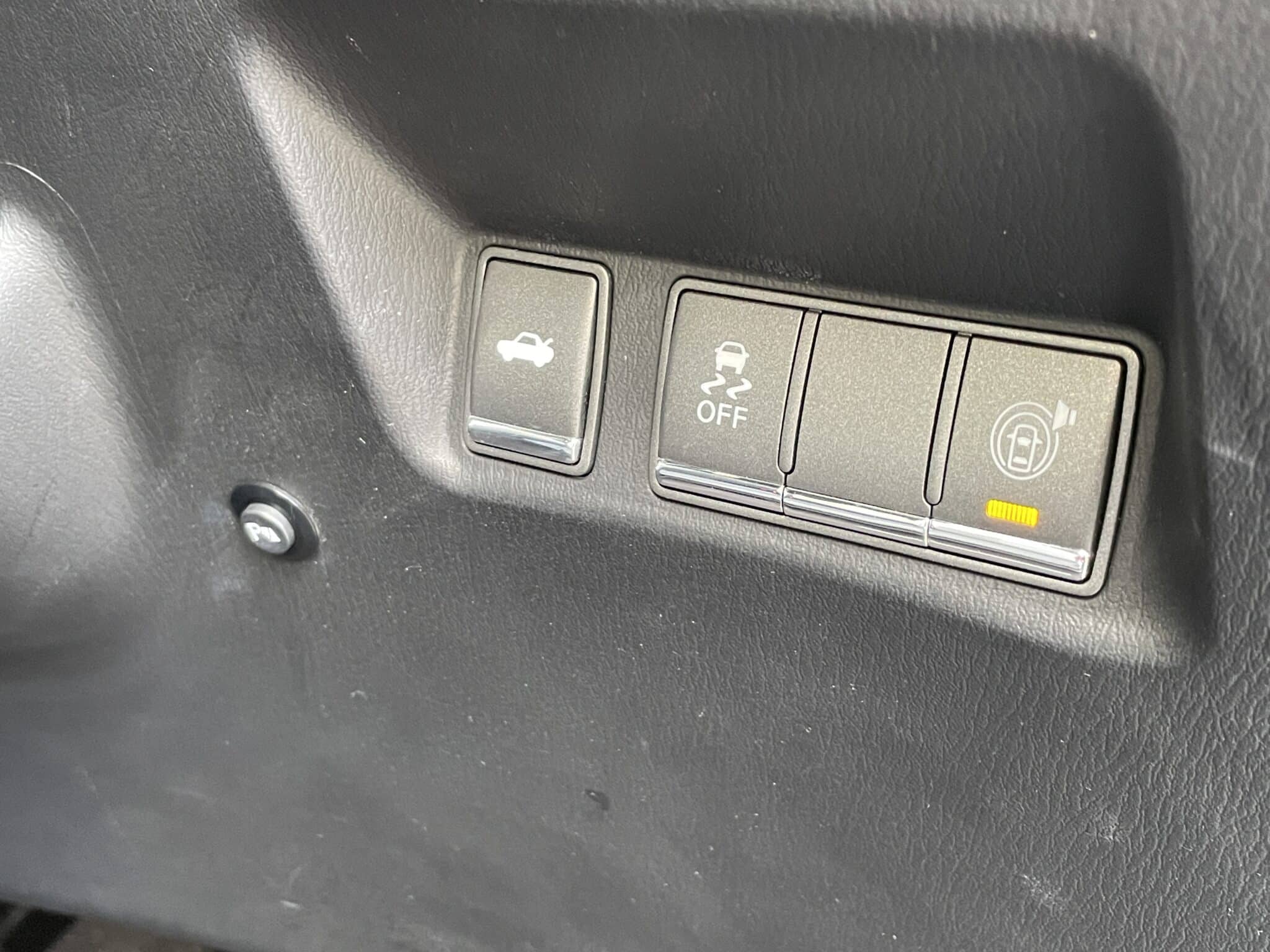 FUGAフーガハイブリッド【カスタム】【総合評価優良車】 | 審査なし自社ローンのカーライフ福岡